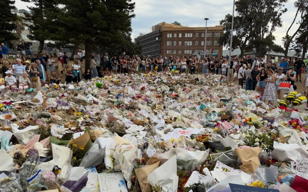 Reflections on Christmas and the Bondi massacre