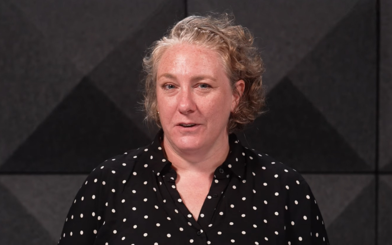 Academic supports big business controlling migration policy