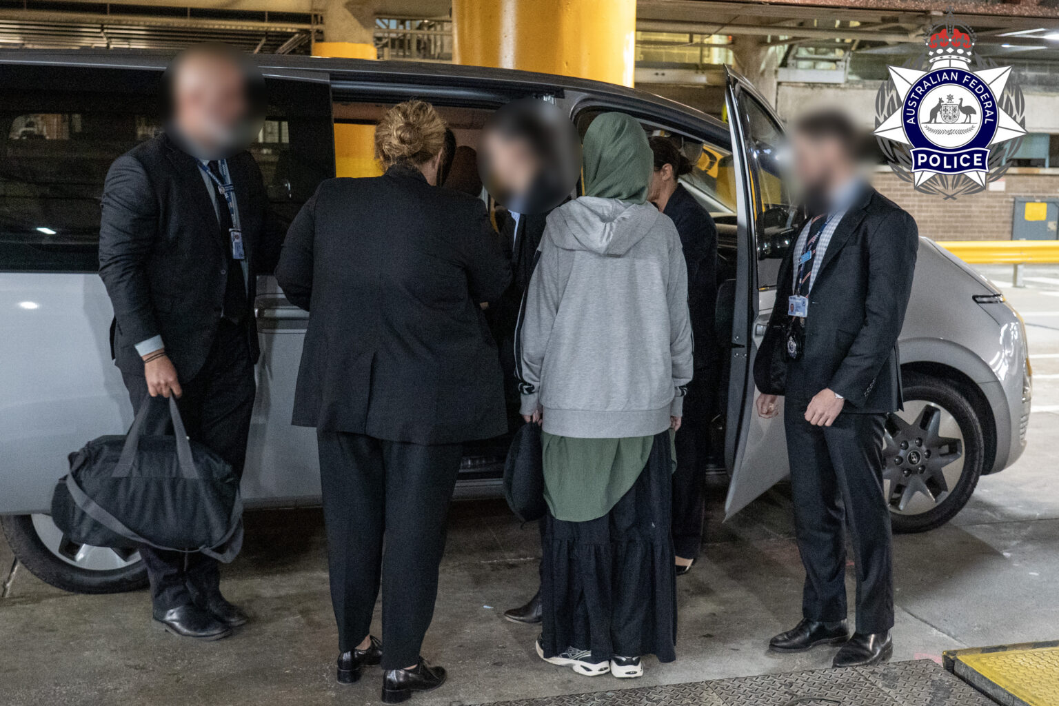 Huge new ISIS bride group land Sydney and Melbourne